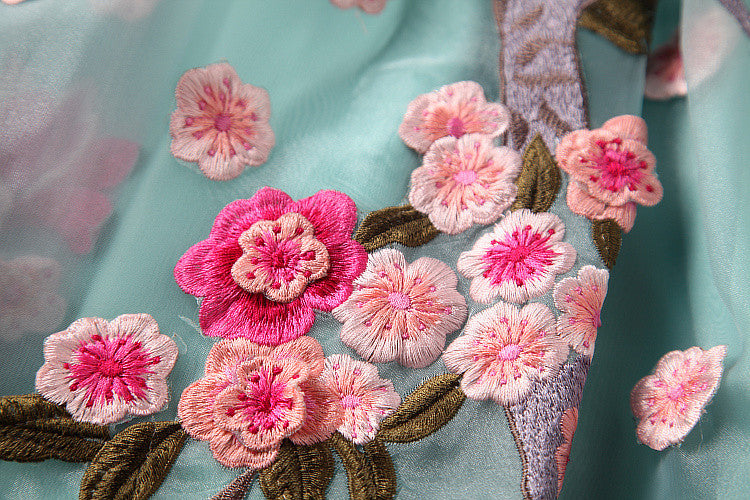 Handmade Embroidered Lace Dress – Shodg